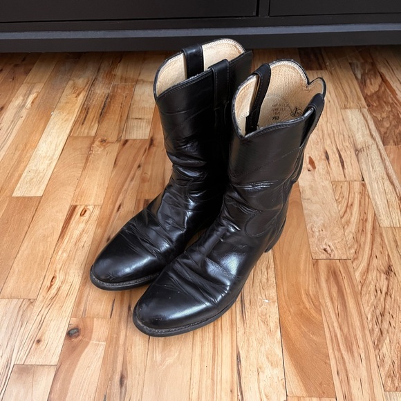 Justin Boots | Shoes | Justin Boots Style 333 Black Roper Boots 95d ...